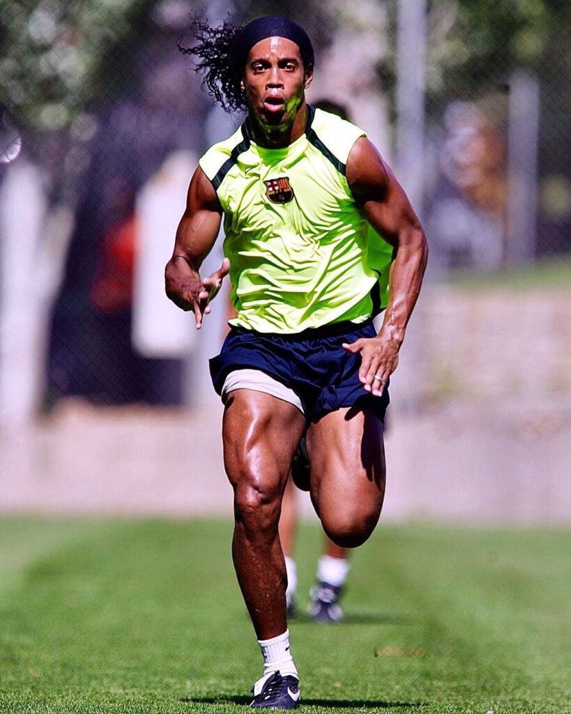 Ronaldinho: La Magia, Su Juego y Rutina | Salud & Movimiento
